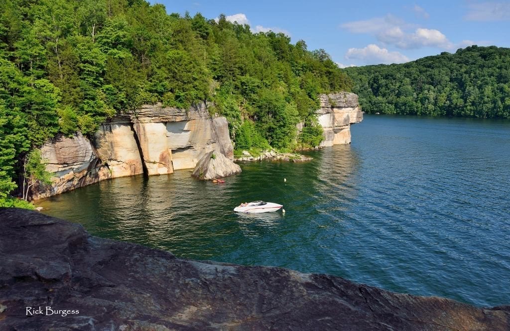 Five bass lakes ranked in West Virginia - West Virginia Explorer