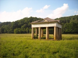 Blue Sulphur Springs Pavilion - West Virginia Explorer
