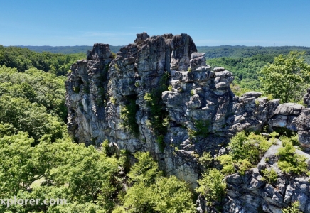Pinnacle Rock geologic marvel in West Virginia part of larger formation ...